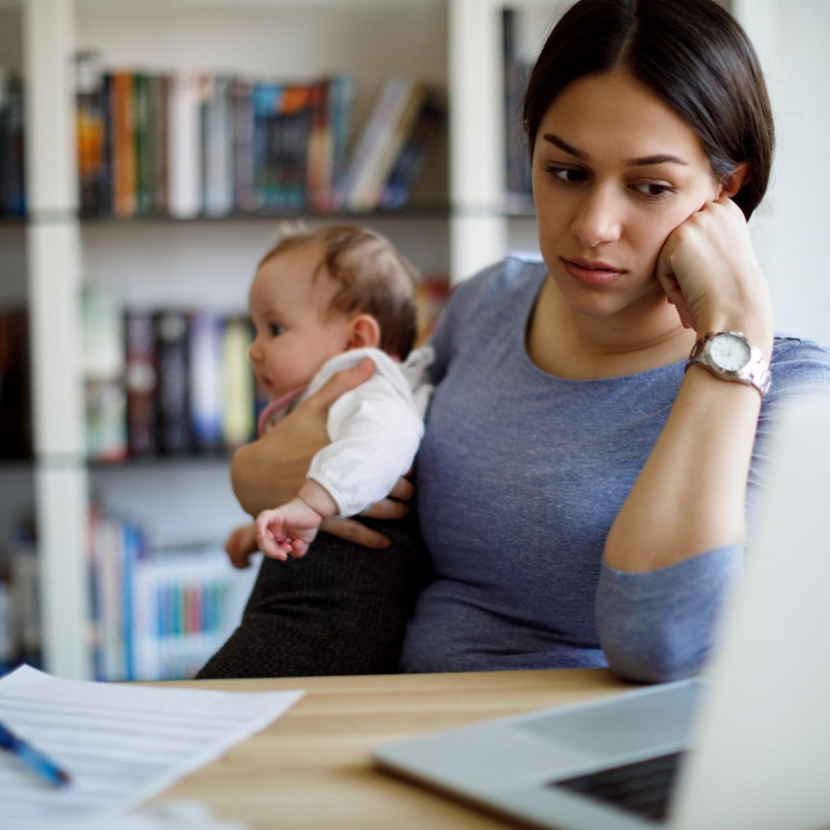 Mom Burn Out & Overwhelm – Here’s How To Cope With It. | Kidsstoppress