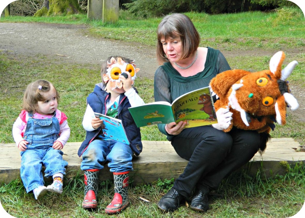 6 Books Of Julia Donaldson Every Child Must Read | Kidsstoppress